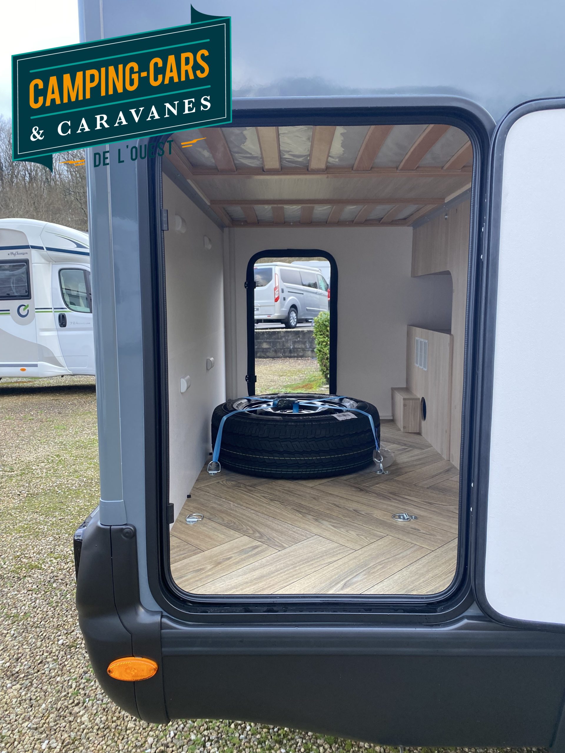 CHAUSSON S697 ETAPE LINE - Camping Cars de l'Ouest