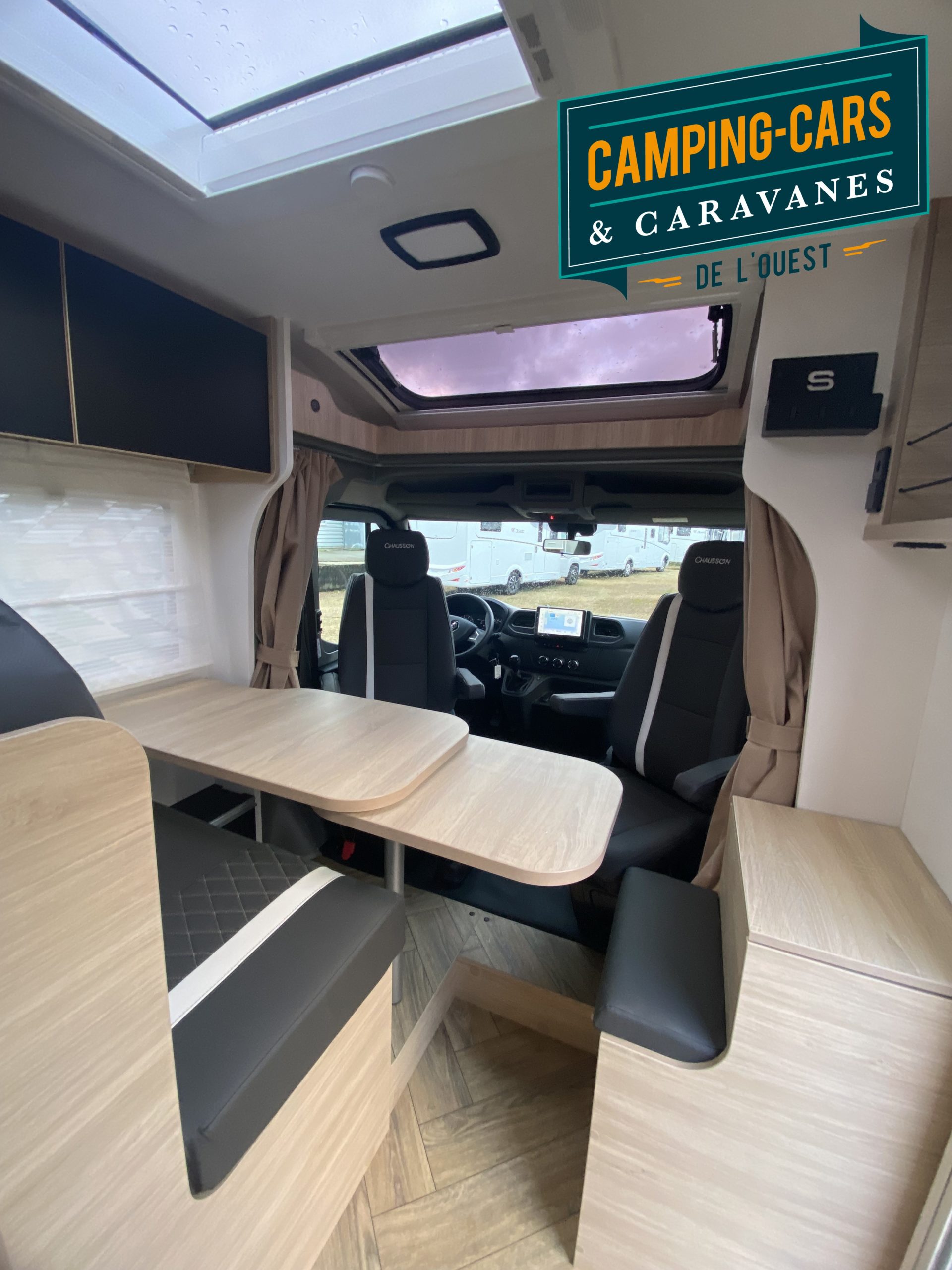 CHAUSSON S697 ETAPE LINE - Camping Cars de l'Ouest